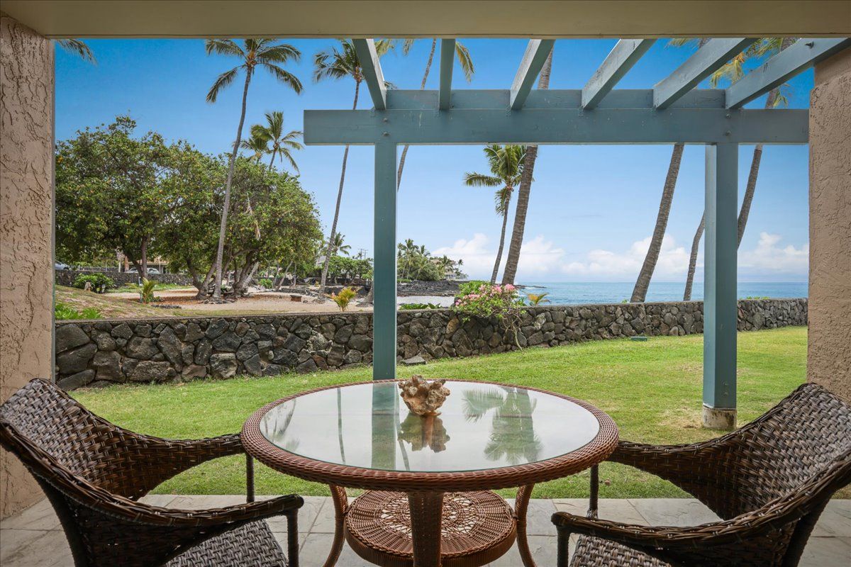 Kona Reef#B7 | Knutson & Associates