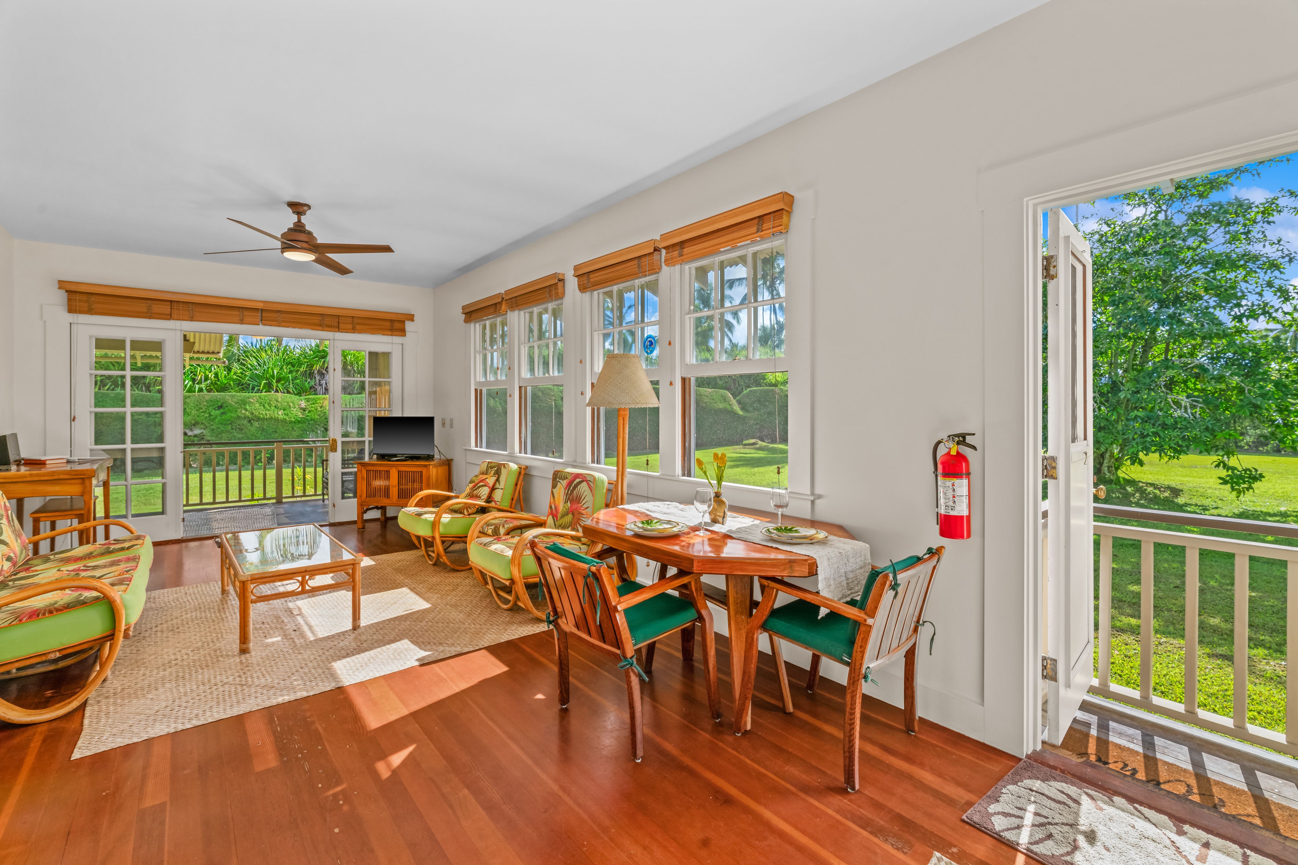 Plantation Cottage | Na Pali Properties, Inc.