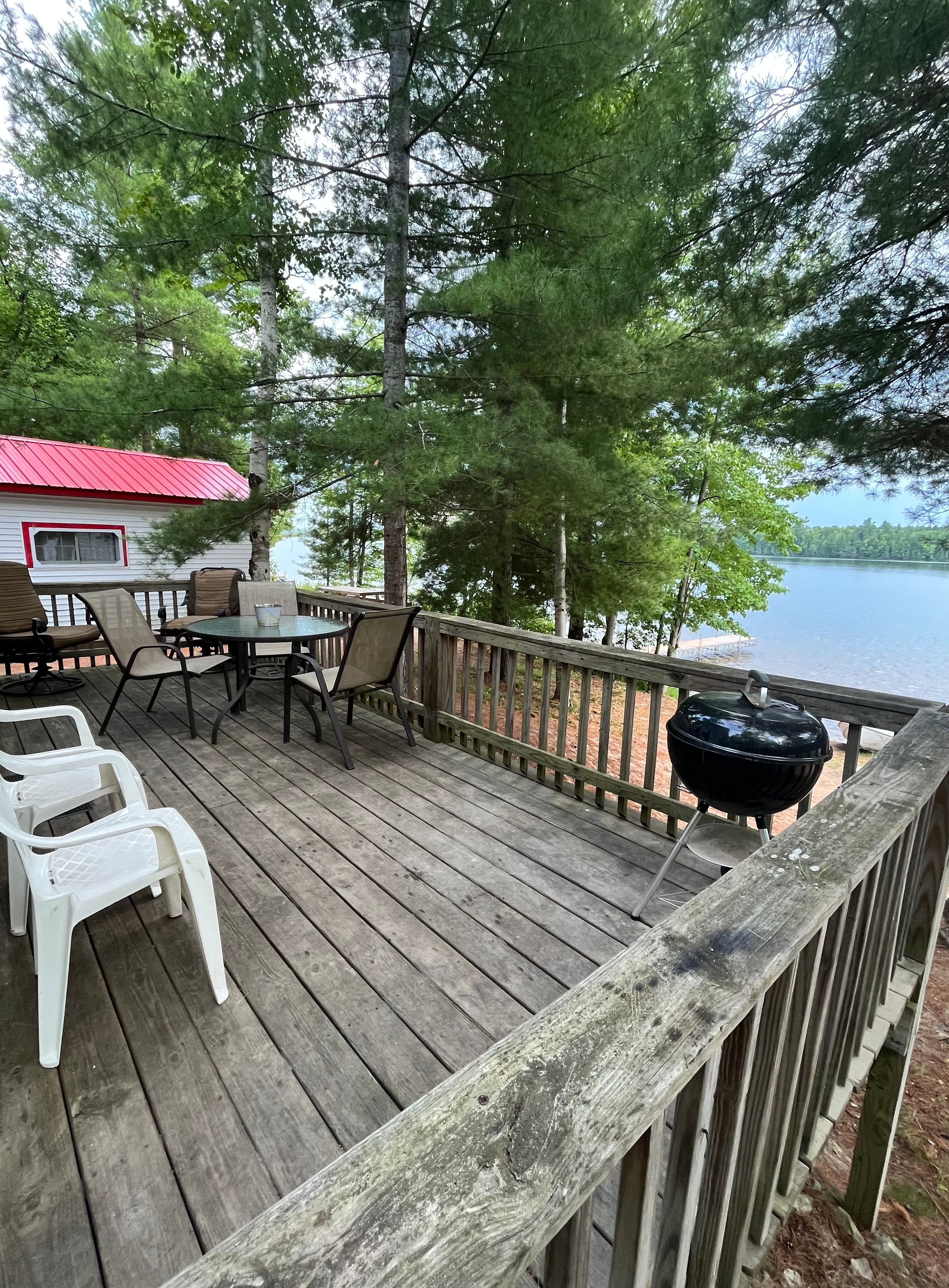 Crooked Lake Cottage | Pictured Rocks Vacation Rentals