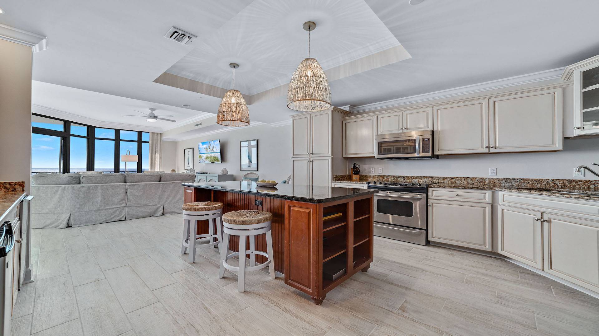 Phoenix West 705 | Phoenix Rentals Vacation Properties