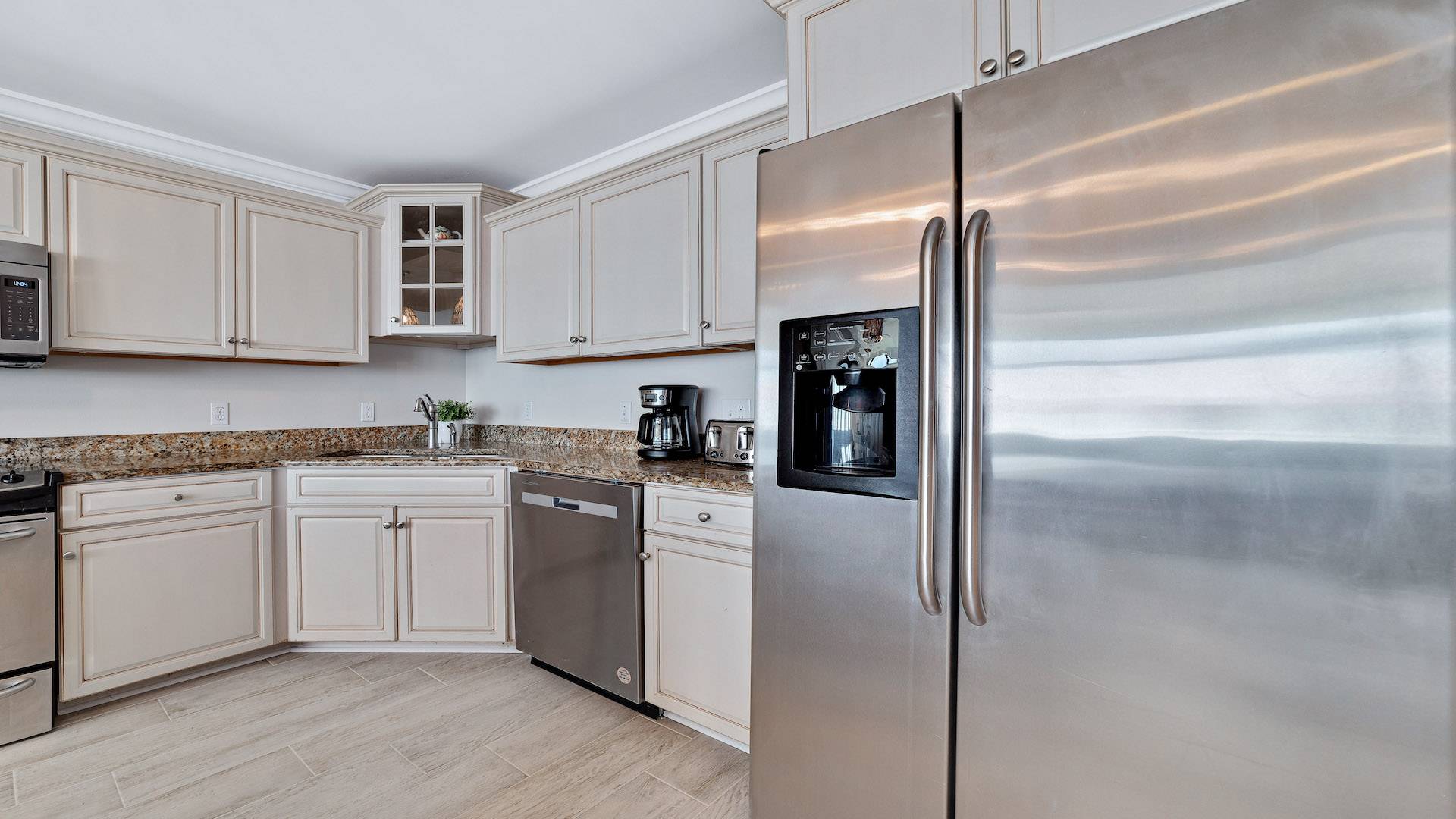 Phoenix West 705 | Phoenix Rentals Vacation Properties