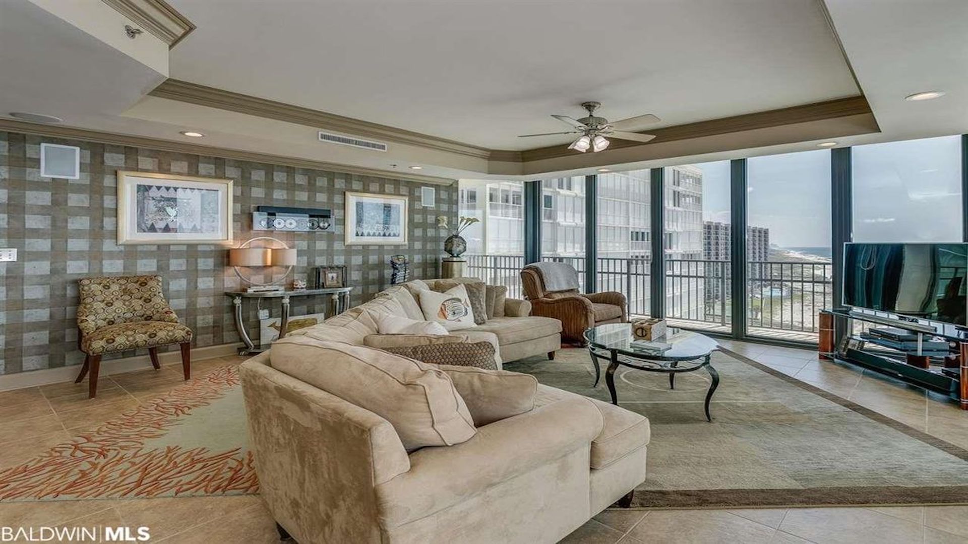 Phoenix IX 1008 | Phoenix Rentals Vacation Properties