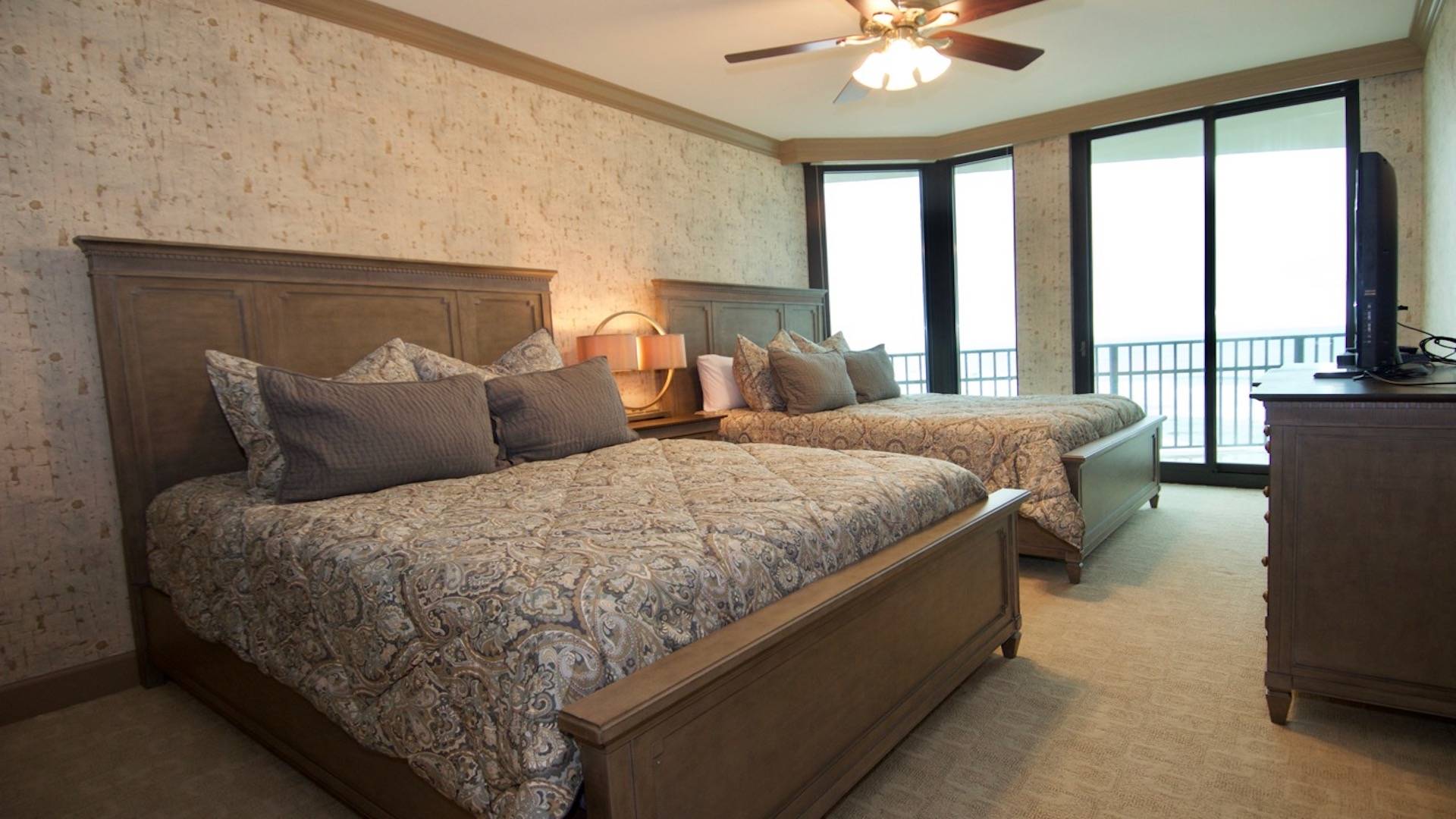 Phoenix IX 1008 | Phoenix Rentals Vacation Properties