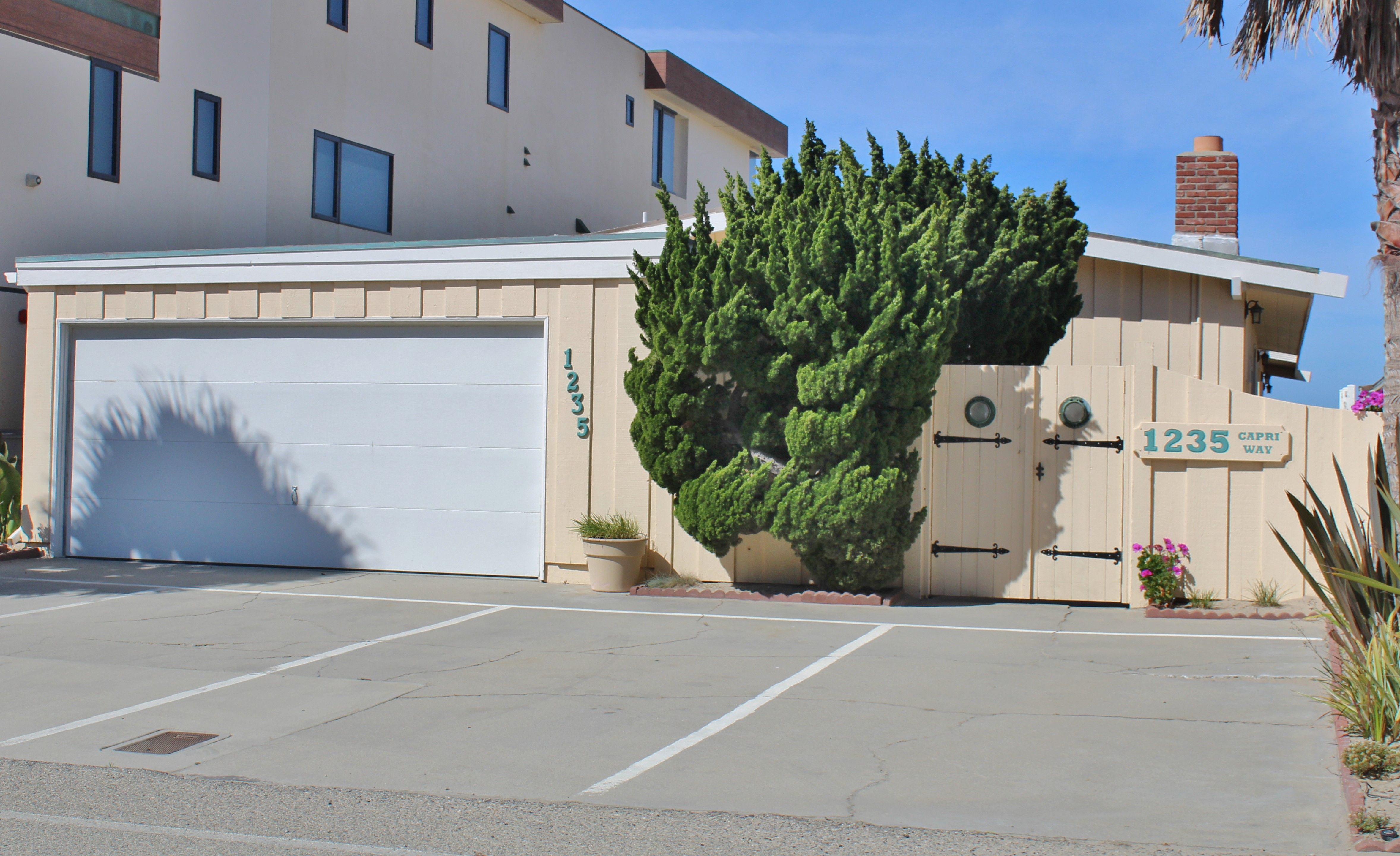 1235C - Capri Beach Retreat | RE/MAX Gold Coast Property Management