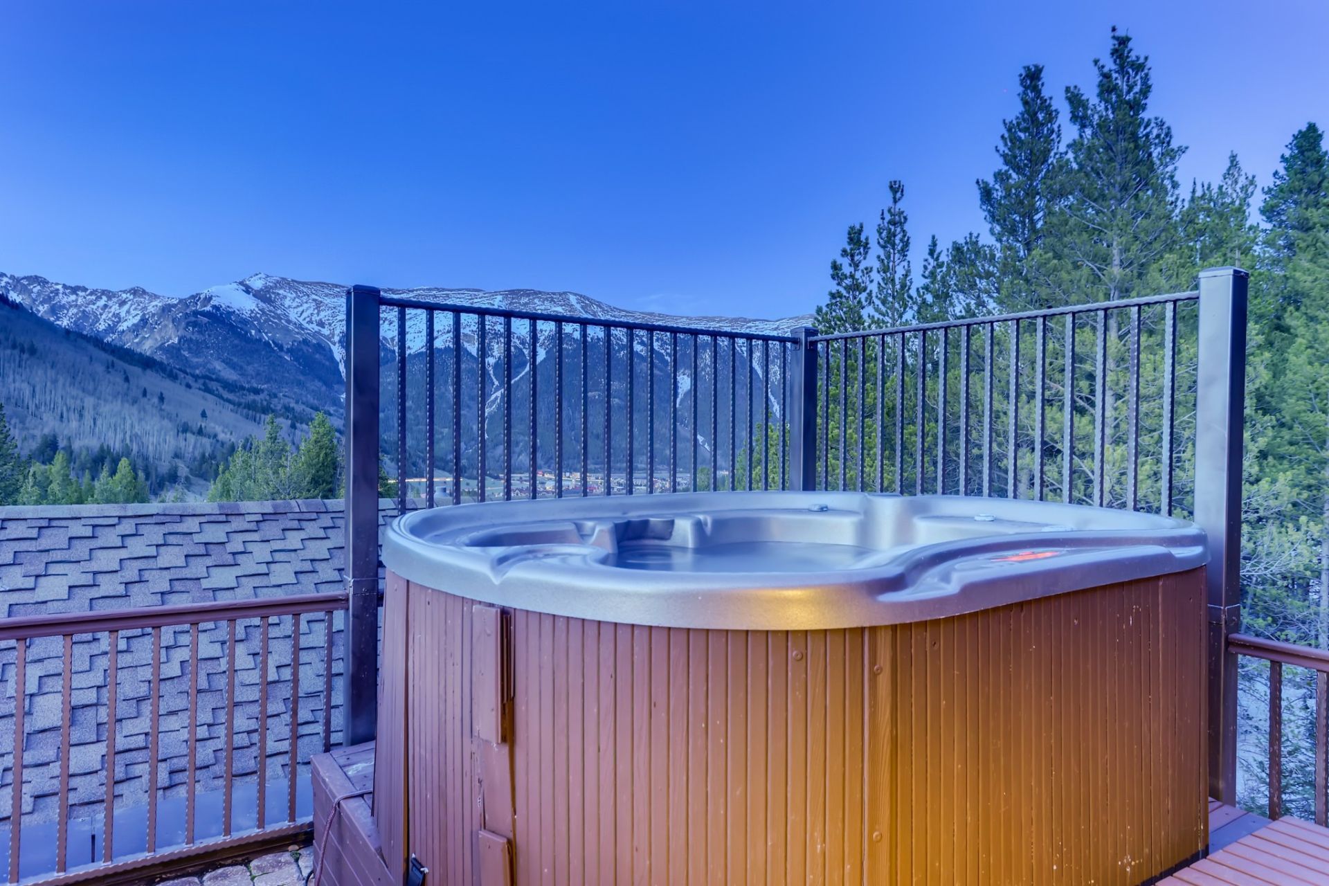 Snowy Pines at Copper | River Ridge Rentals