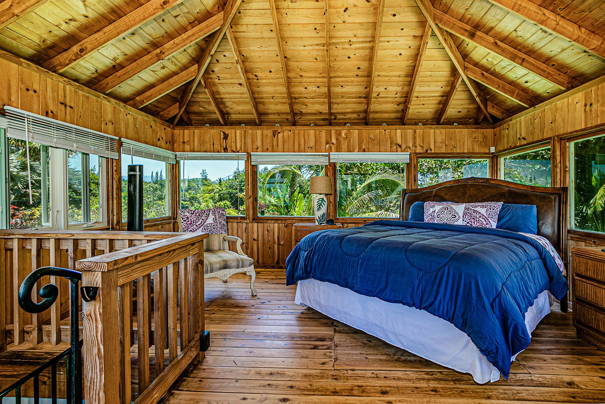 Temple Tree Retreat | Salt Water Real Estate