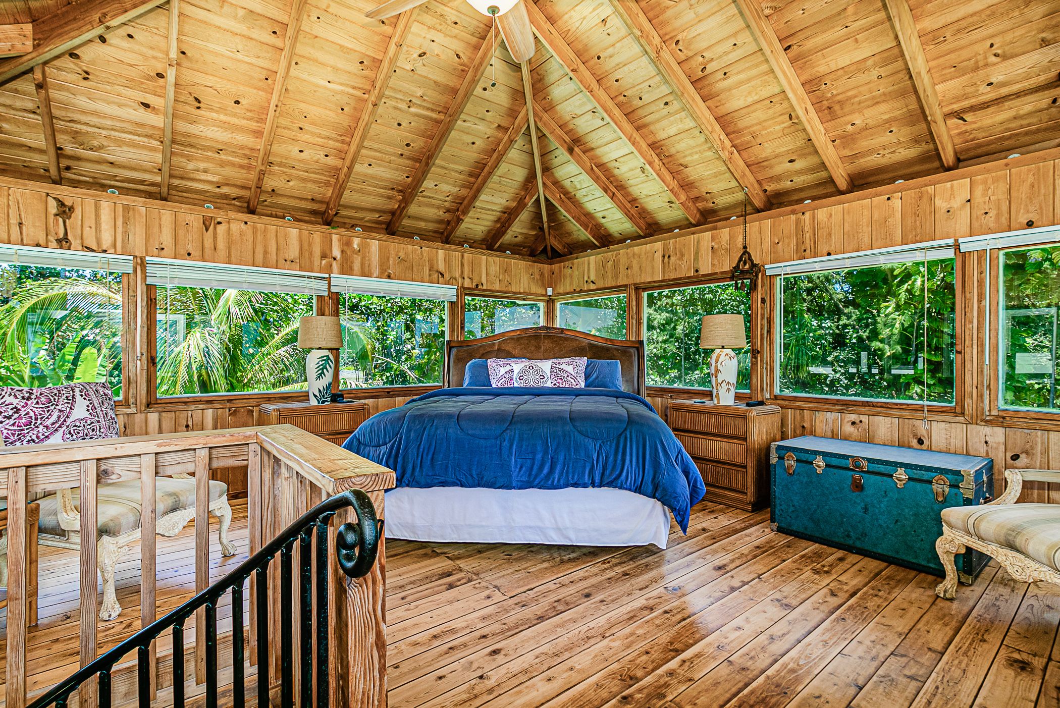 Temple Tree Retreat | Salt Water Real Estate
