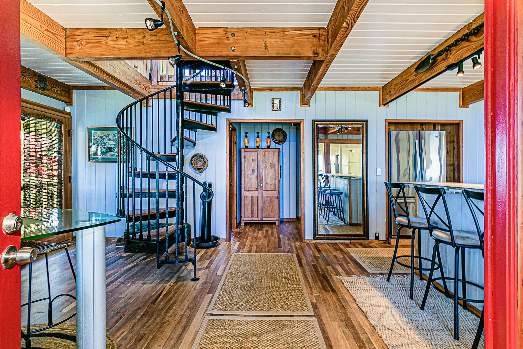 Temple Tree Retreat | Salt Water Real Estate