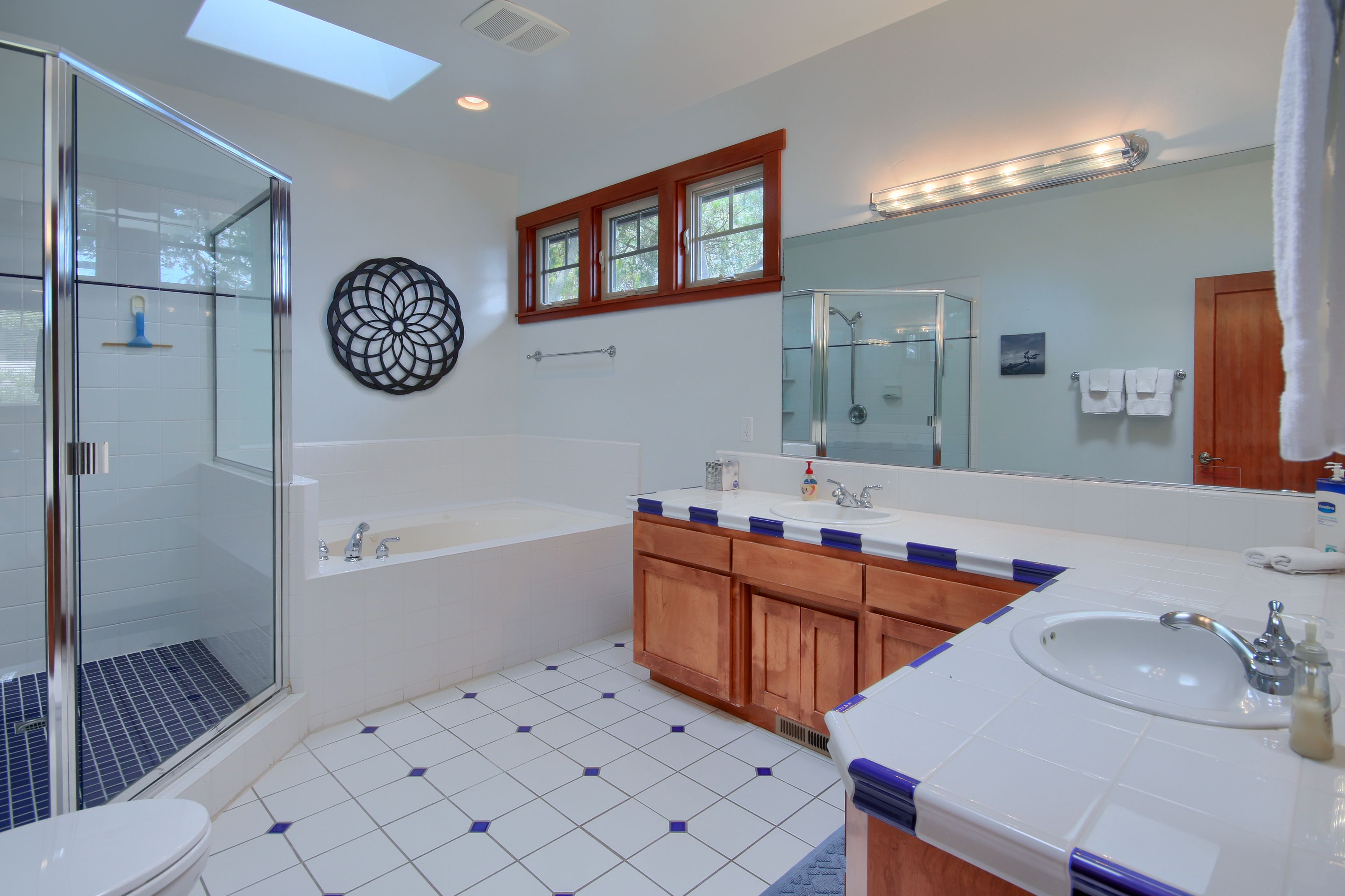 Heaven on Happy Hill | Scenic Coast Property Management