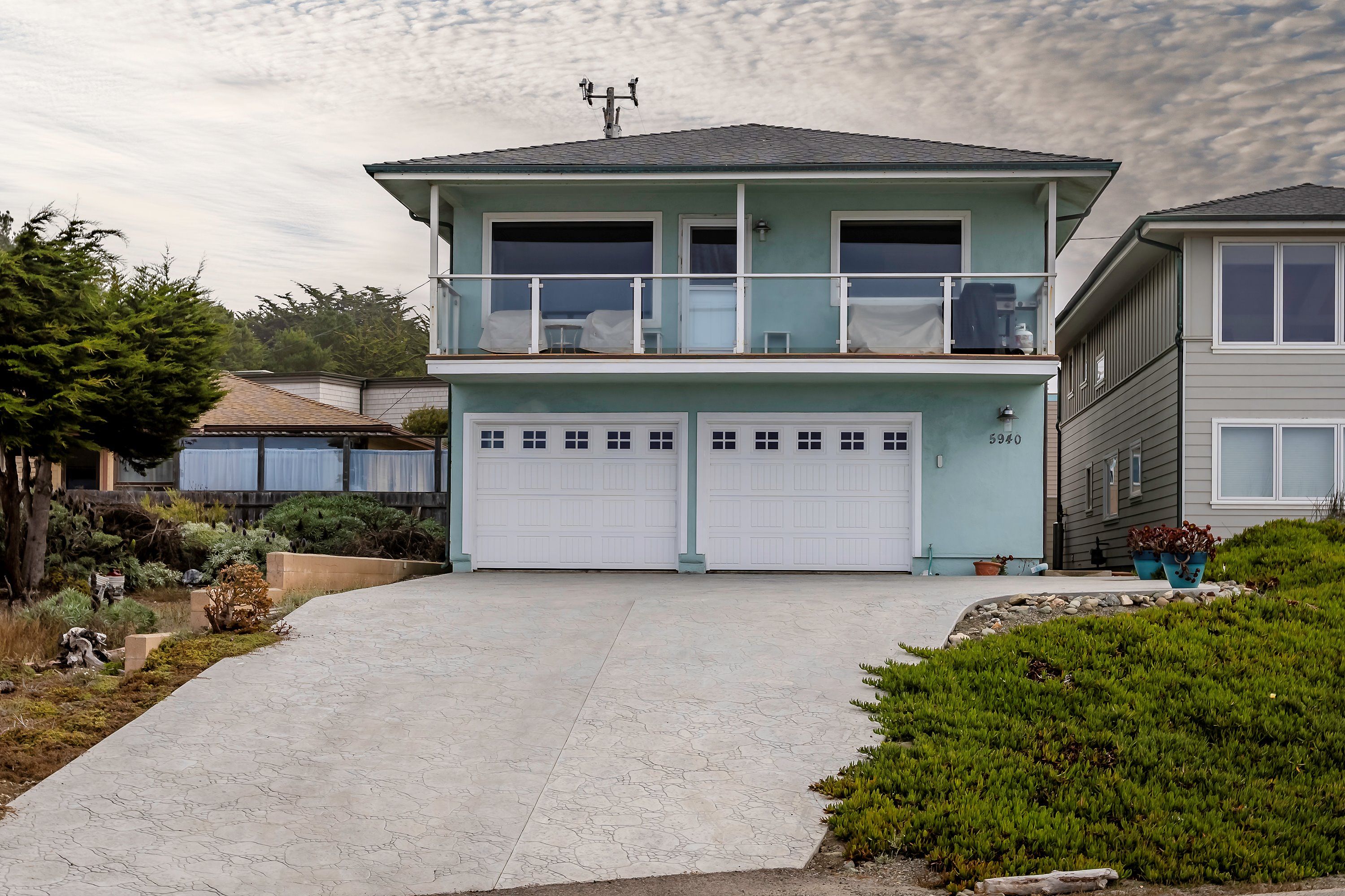 Moonstone Beachfront Escape | Scenic Coast Property Management