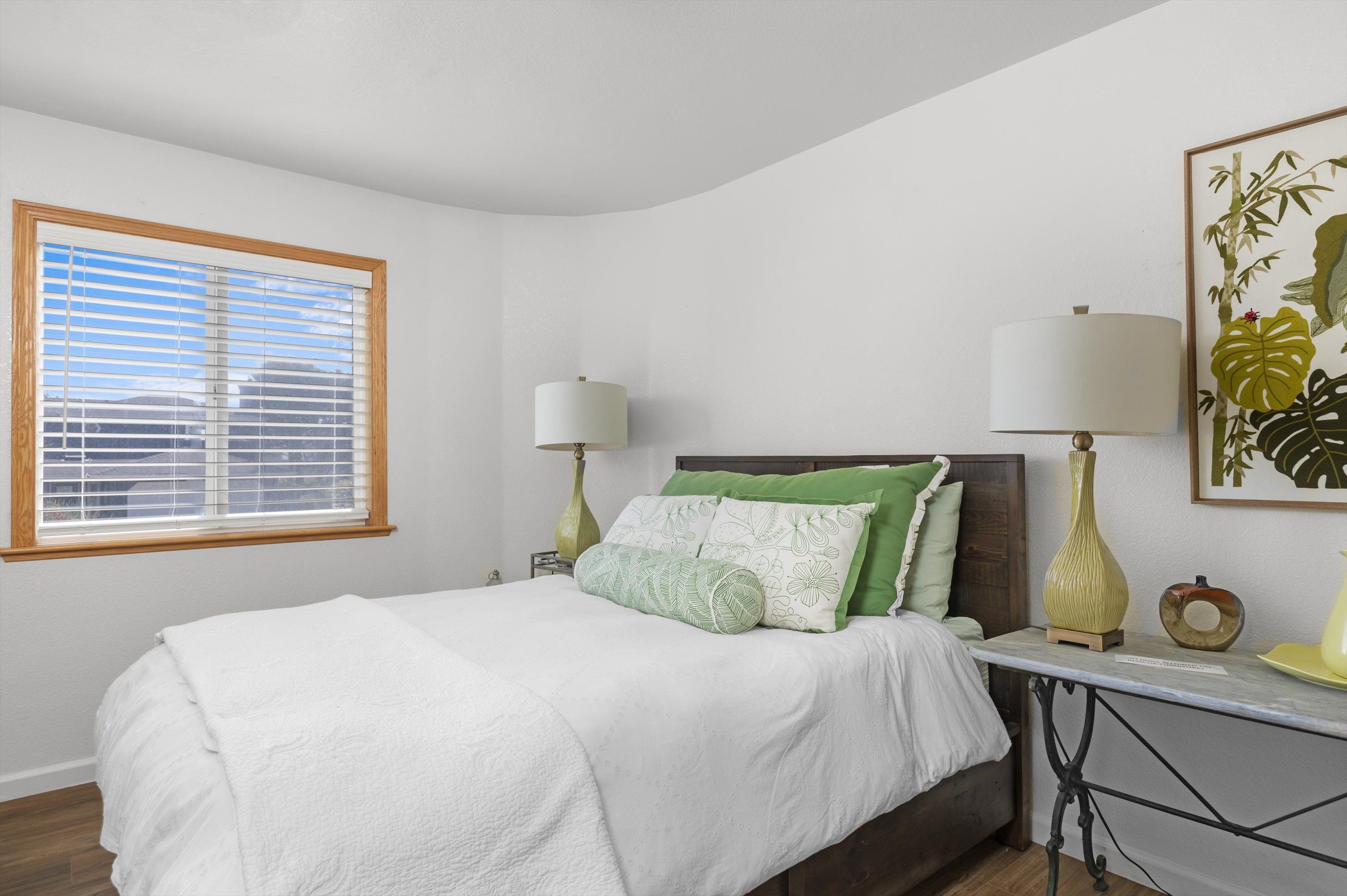 New Pet Friendly-Ocean View Pacific Breeze | Scenic Coast Property ...