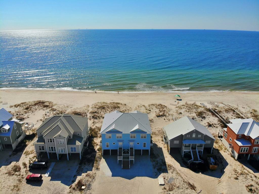 Spacious 8BR Beachfront Fort Morgan Home on the Beach | Coastal View ...