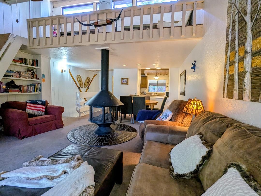 Snow Summit Townhouse Unit 09 | Snow Summit Escape