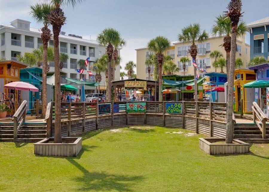 On Beach Time - Deeded Beach Access / 3 Pools | Vacation At Its Finest