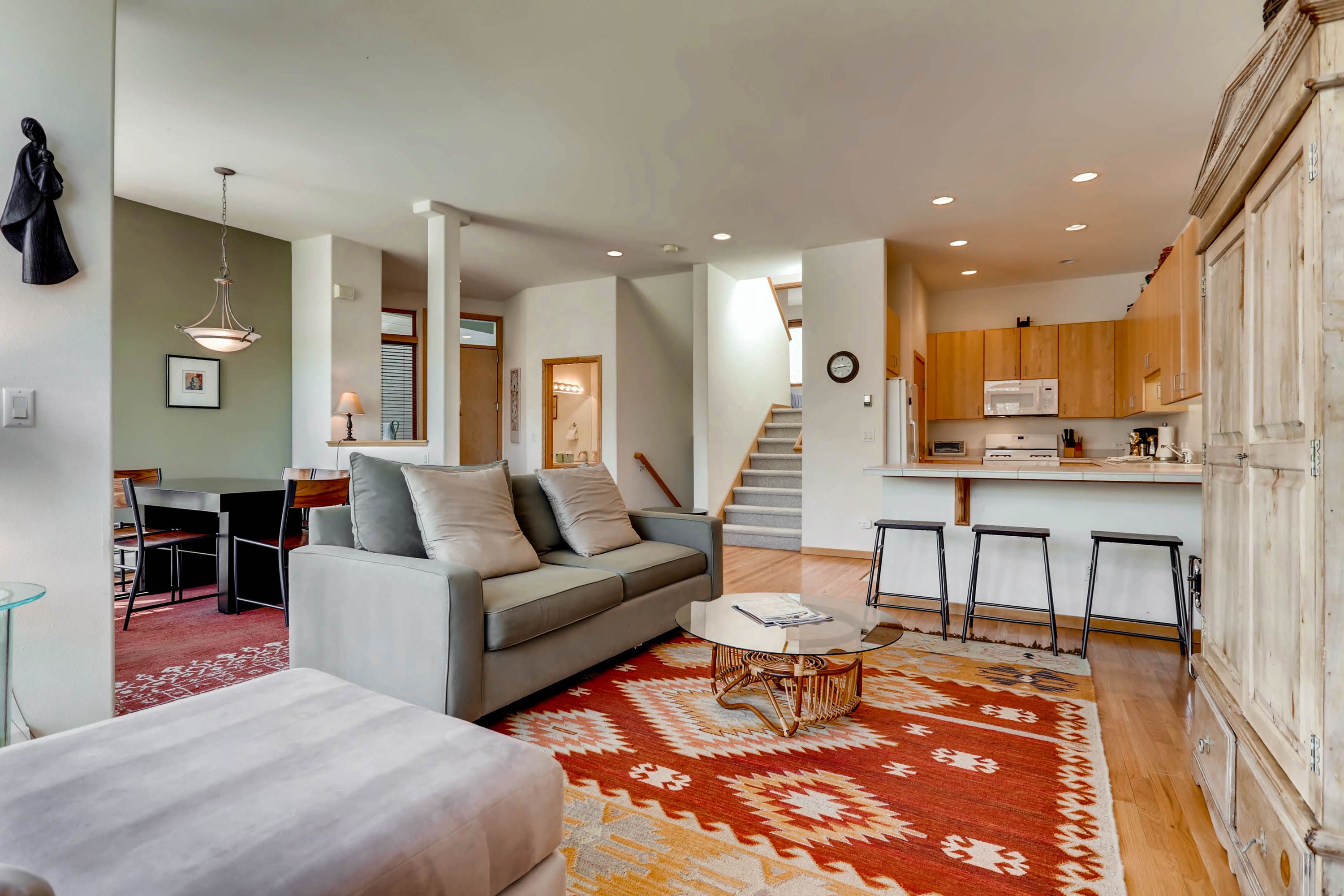 Savoy Villas 4B, Top Floor 3BD Condo with Views | Vail Management Company