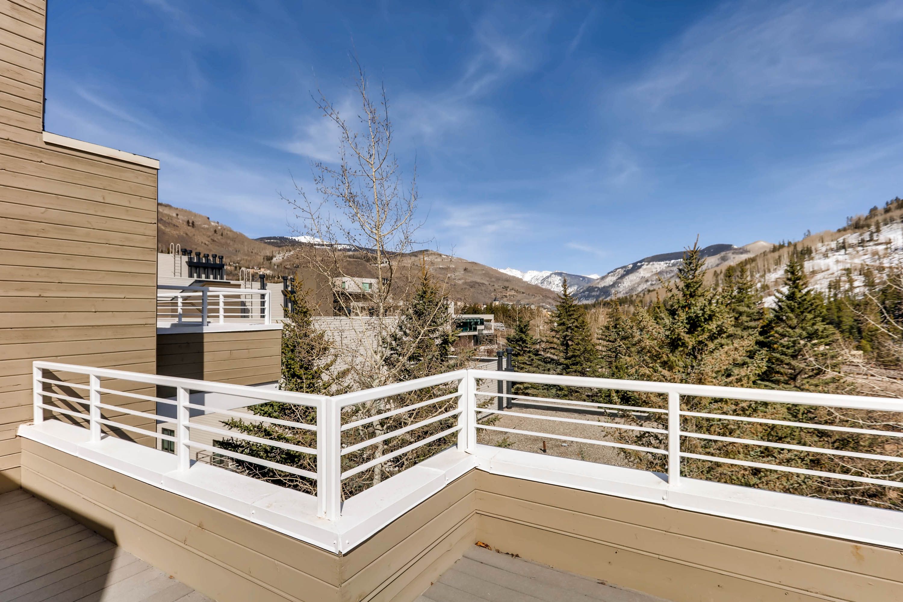 Savoy Villas 4B, Top Floor 3BD Condo with Views | Vail Management Company