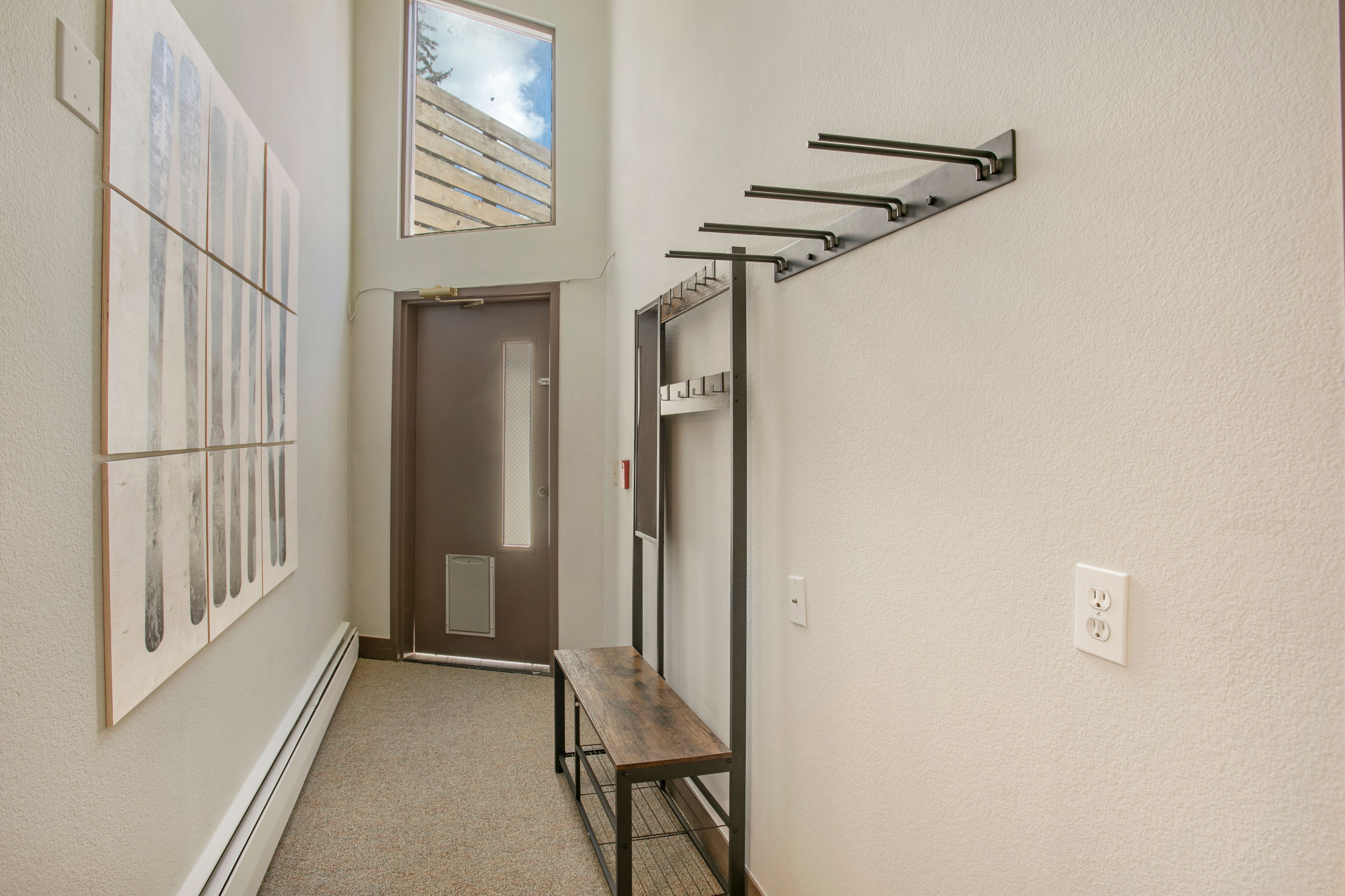 Treetops Plaza One, 2BD Ski-In Ski-Out Condo | Vail Management Company