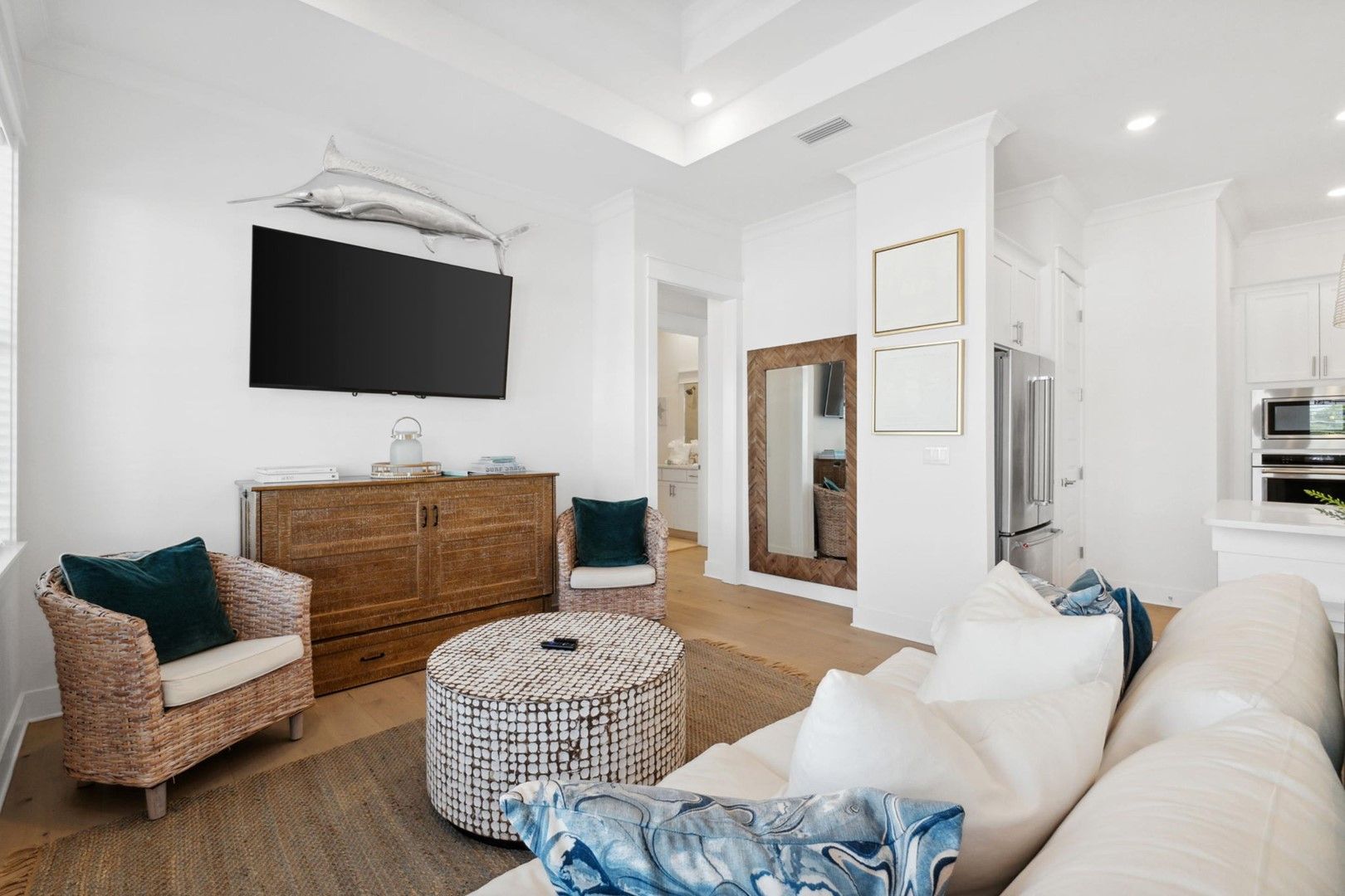 Prominence on 30A - Emerald Waves | Panhandle Getaways