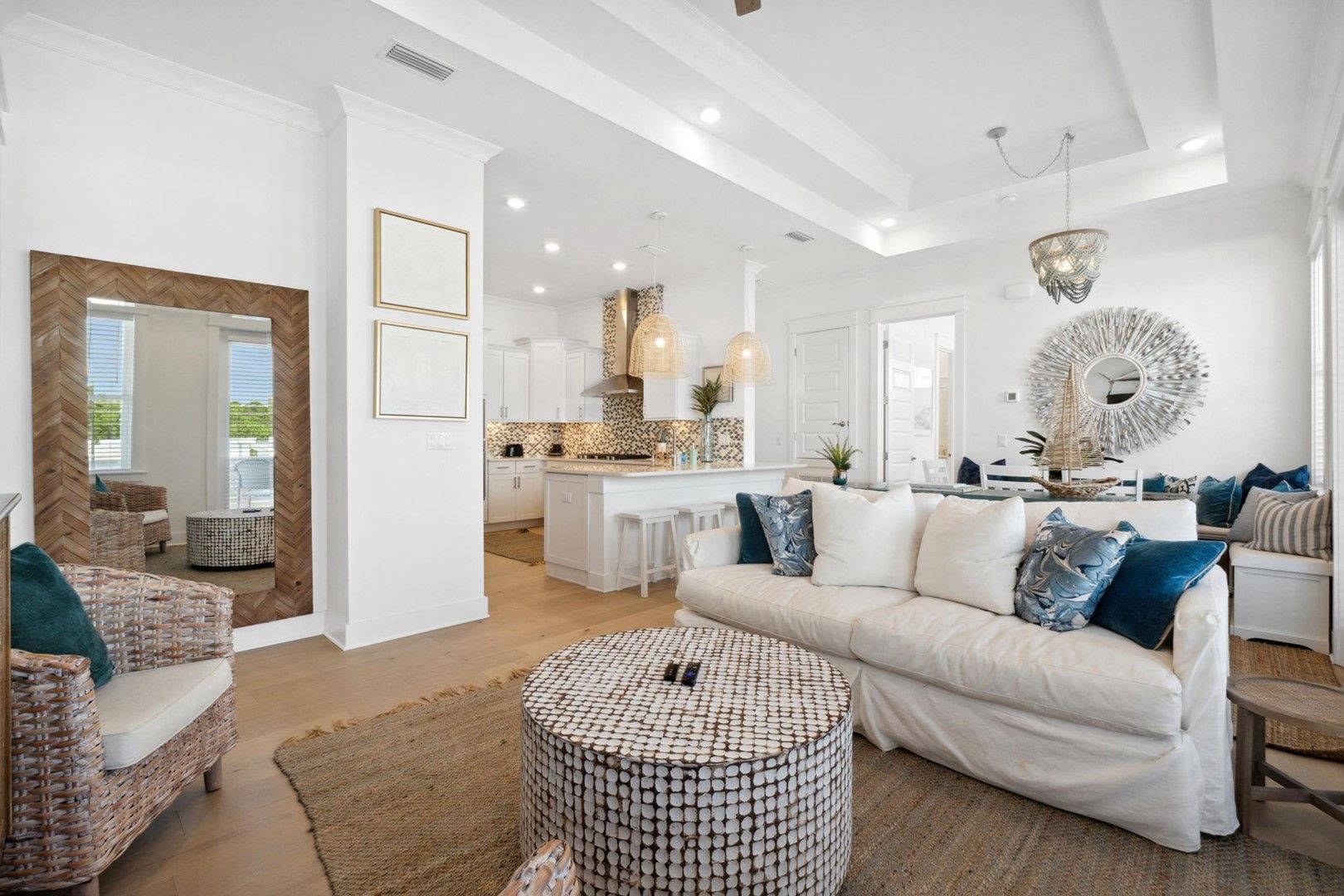 Prominence on 30A - Emerald Waves | Prominence on 30A