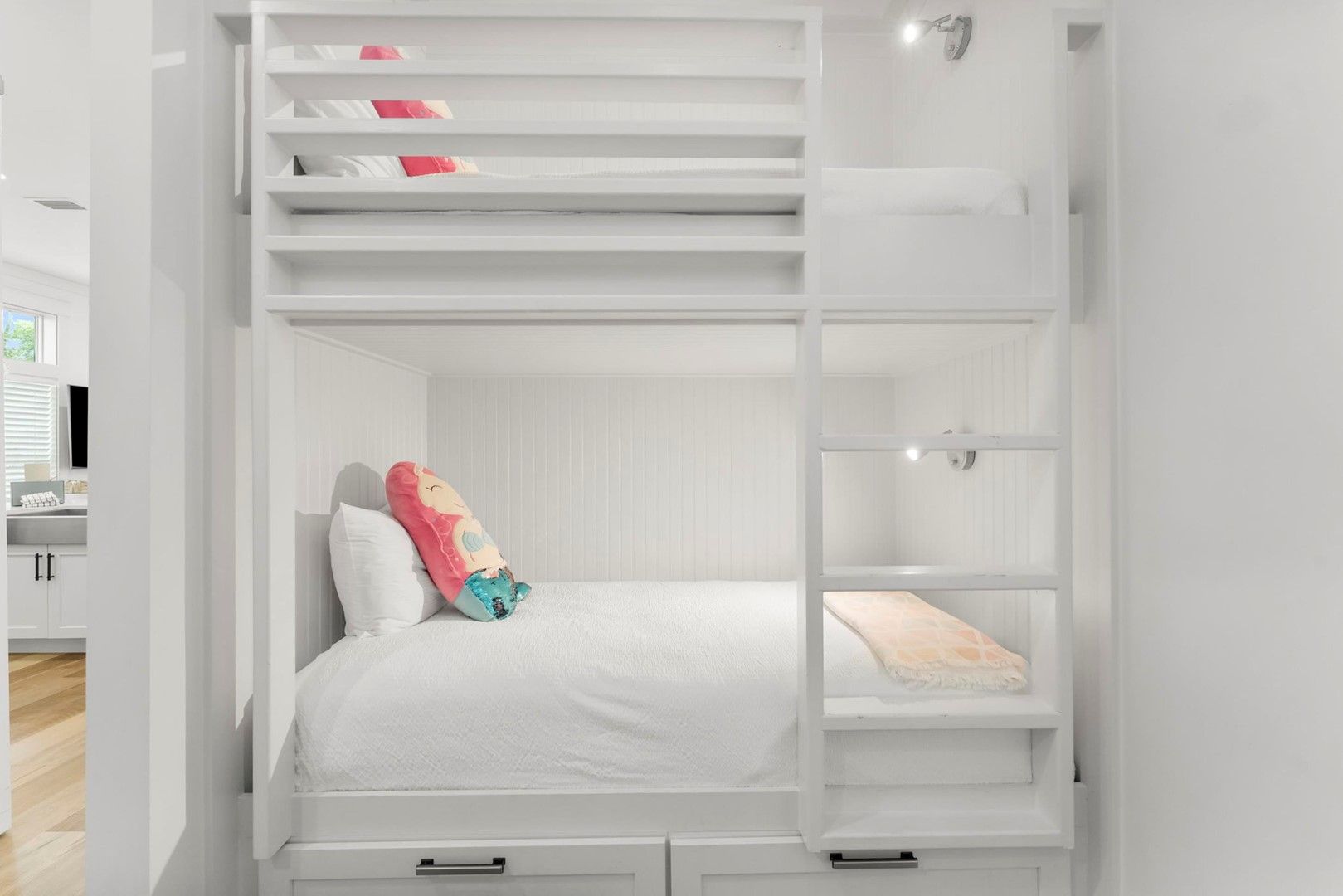 Magnolia Cottages - Mermaids Grotto | Panhandle Getaways