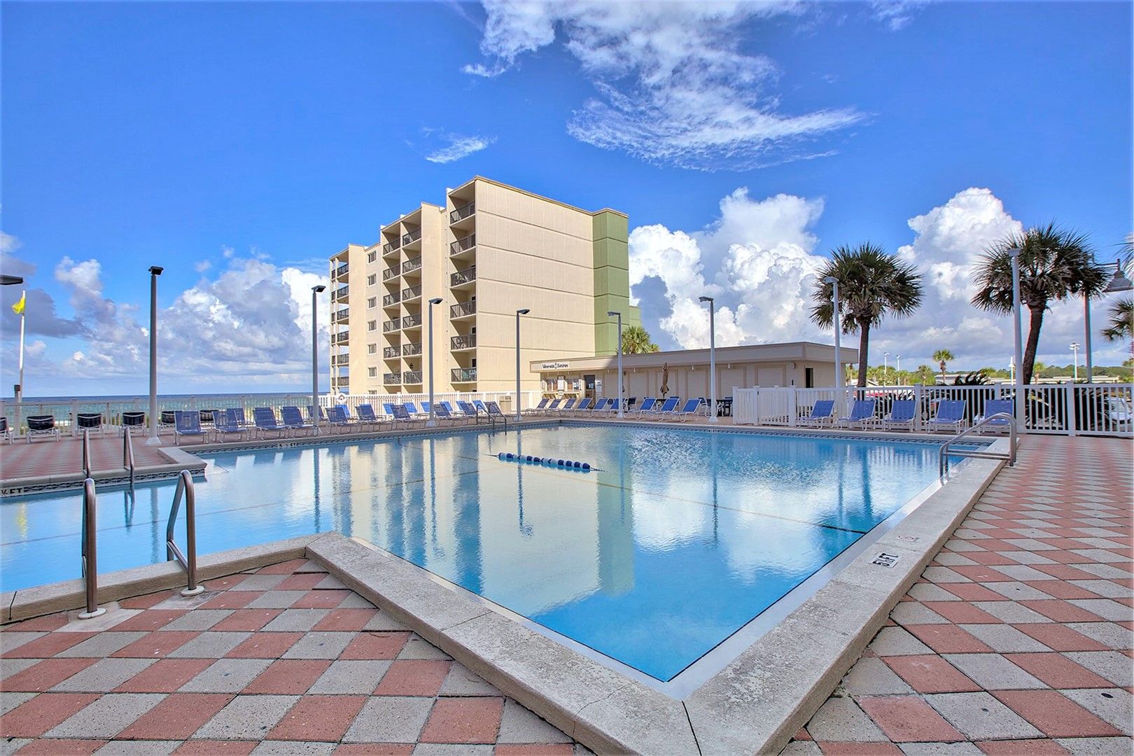 Pinnacle Port A337 | Panhandle Getaways